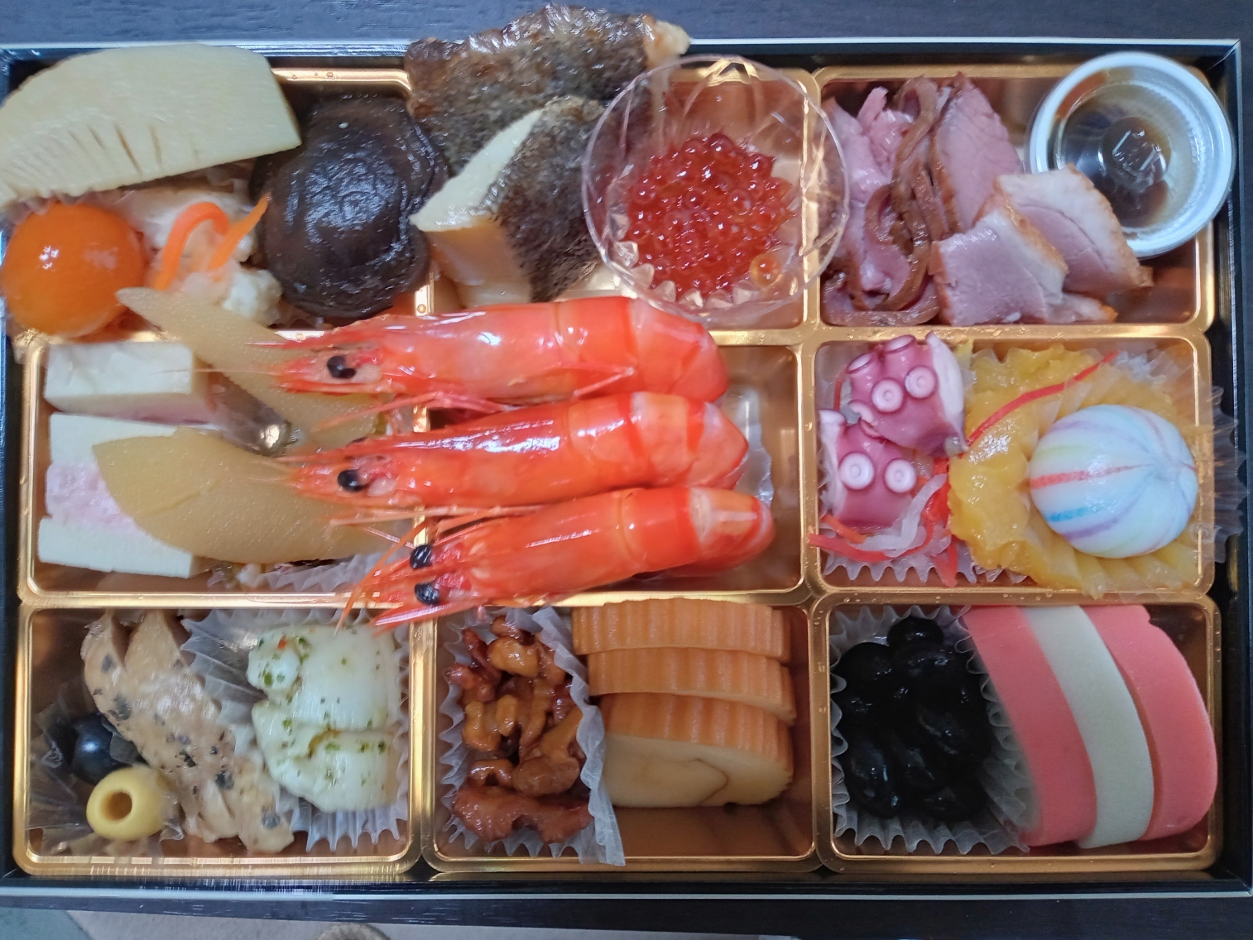 セブンイレブンのおせち料理♪: 酔いどれひぐりんブログ